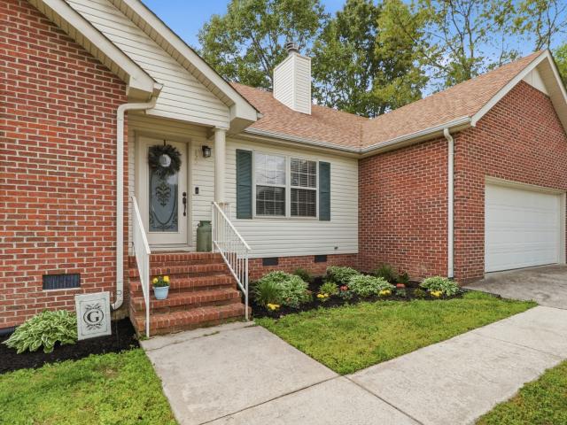 120 Jennings Cir