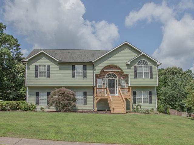120 Oak Crest Ln, Dallas, GA 30132