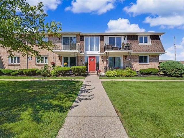 120 Old Lyme Dr Apt 4, Buffalo, NY 14221
