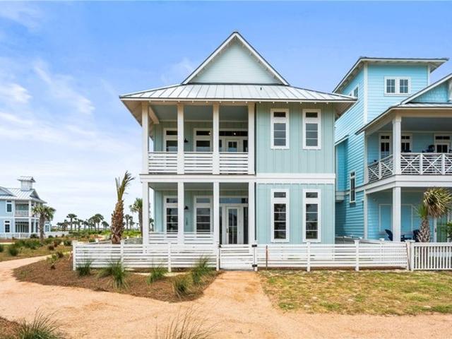 120 Lotus Ln, Port Aransas, TX 78373