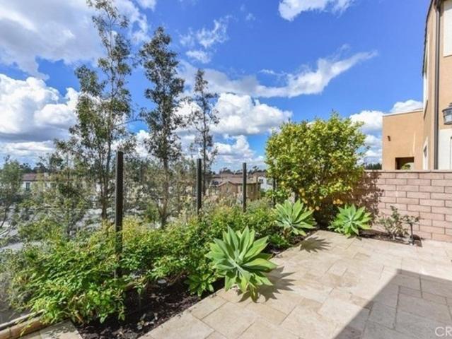 120 Long Fence, Irvine, CA 92602