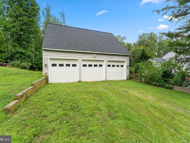 120 Longwood Drive