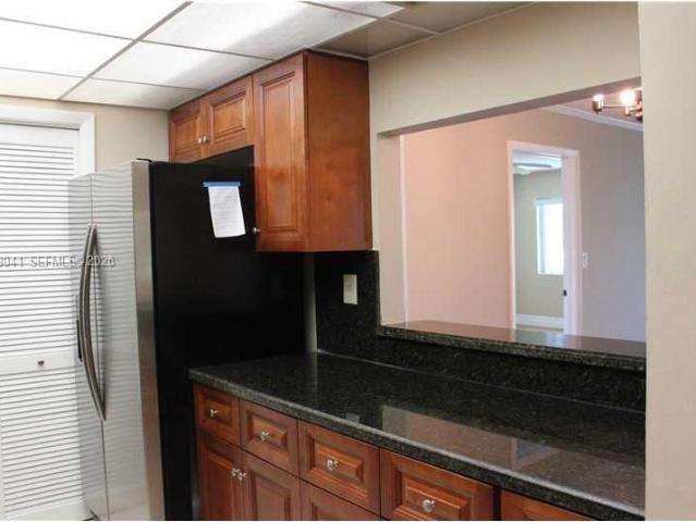 120 Lakeview Dr, Unit 209, Weston, FL 33326 | MLS #A11998 | Compass