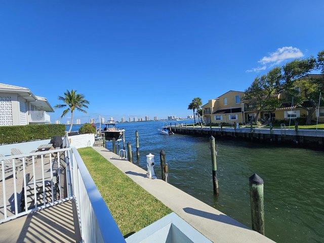 120 Lehane Ter Apt 109, North Palm Beach, FL 33408