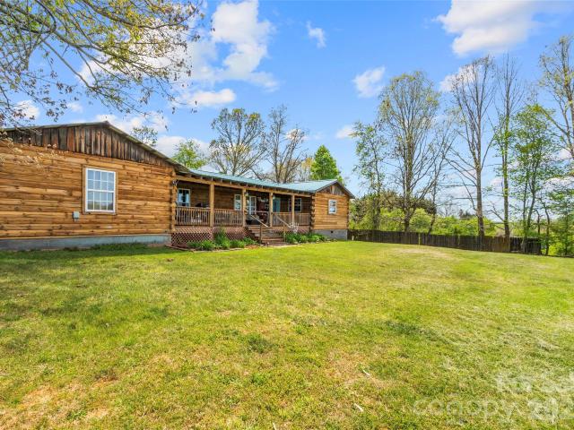 120 Lillie Lane