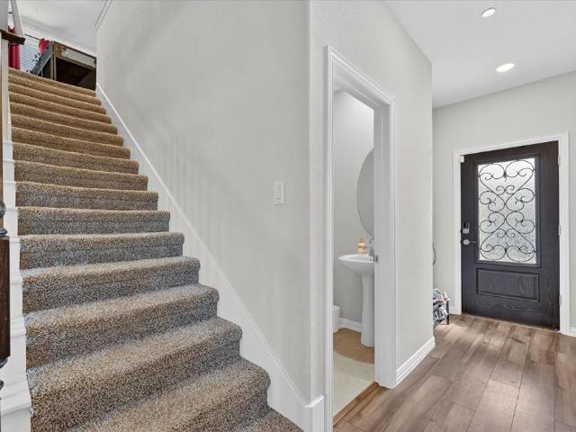 120 Monarch Way