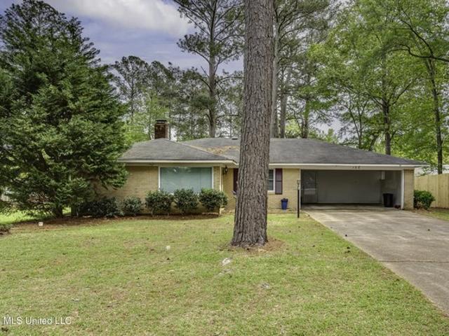 120 Monmouth Rd, Florence, MS 39073
