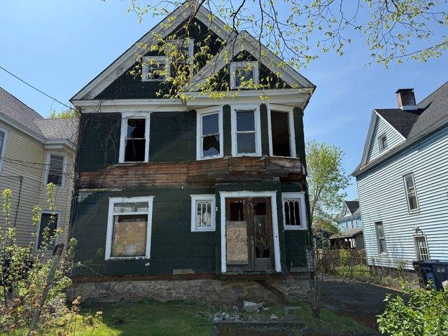 120 Matson Ave E, Syracuse, NY 13205