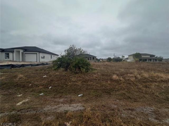 120 Milwaukee Blvd, Lehigh Acres, FL 33974