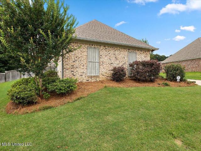 120 Murrell Drive