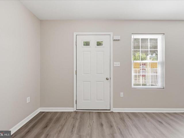 120 N Altamont
