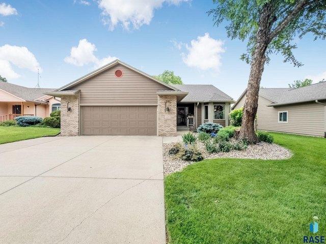 120 N Detroit Ave, Sioux Falls, SD 57110