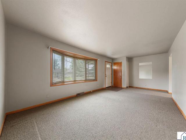 120 N Manitou Drive
