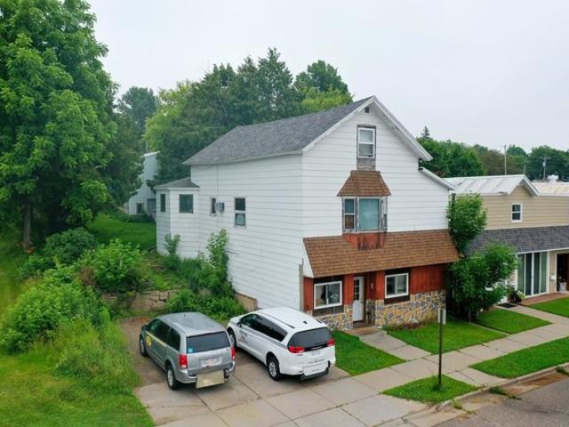 120 N Main St, Medford, WI 54451