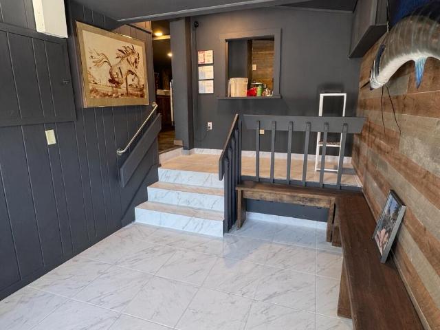 120 N Main St
