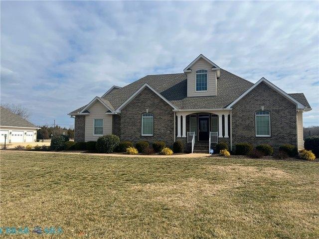 120 North Shore Rd, Locust Hill, VA 23092