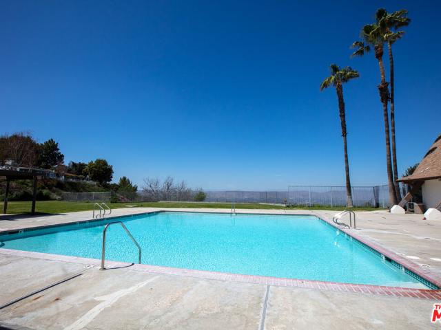 120 Navajo, Topanga, CA 90290 | MLS #25596