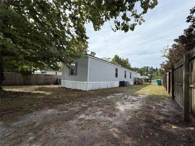 120 NE 12th Ave, Chiefland, FL 32626