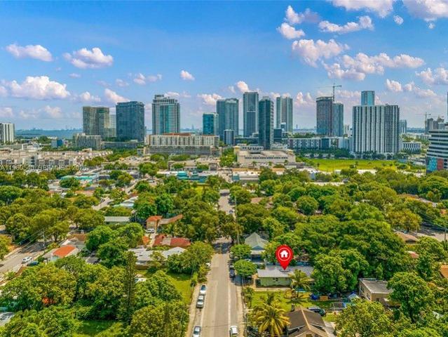 120 NW 32nd St, Miami, FL 33127