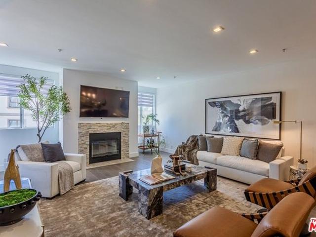 120 S Crescent Dr Apt 304, Beverly Hills, CA 90212