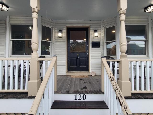 120 S Main St