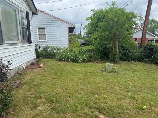 120 S Maple Ave