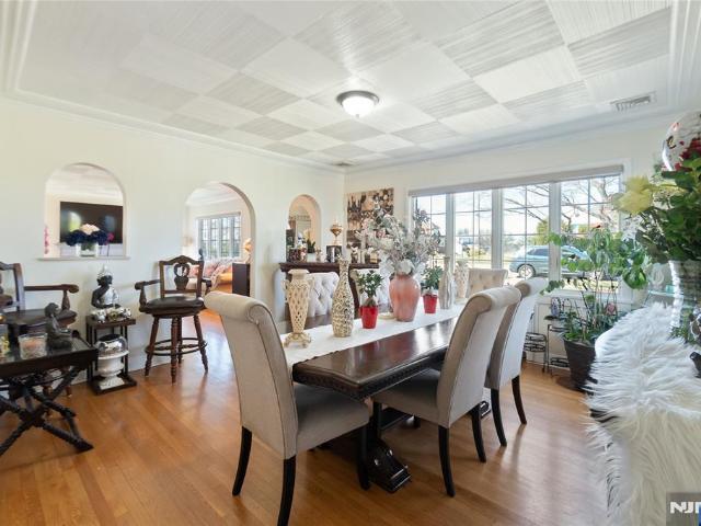 120 S Prospect Avenue