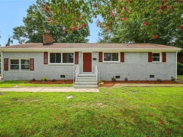 120 Southerland Dr, Hampton, VA 23669