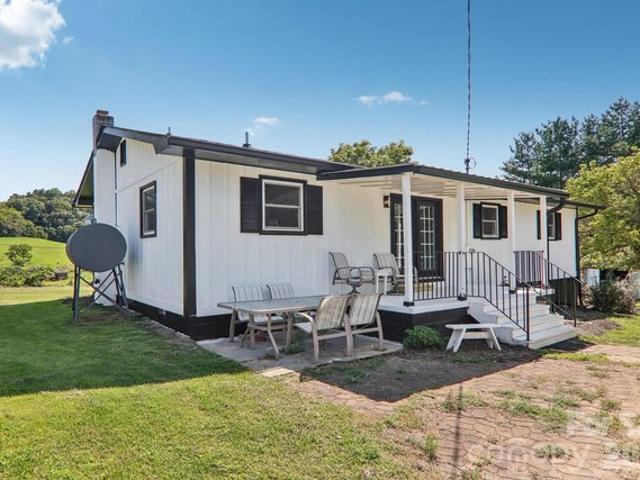 120 Sonoma Rd, Waynesville, NC 28786