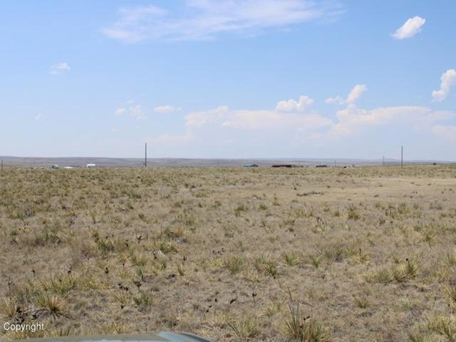 120 Sand Hills Rd, Moorcroft, WY 82721