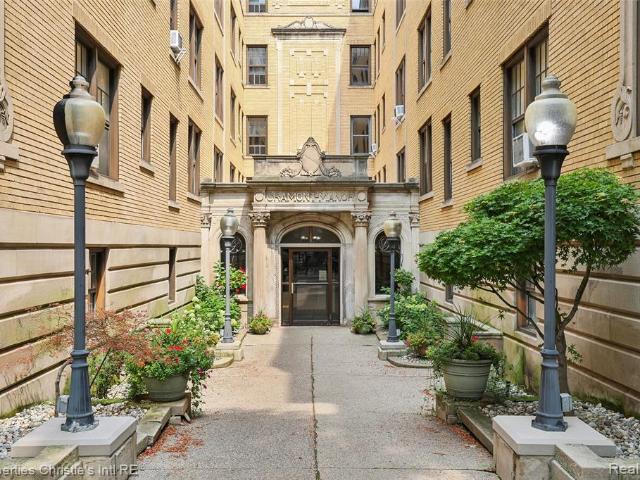 120 Seward Street # 111