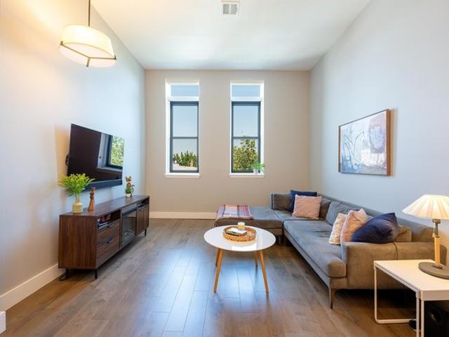 120 Sherman Ave Apt 4E, Jersey City, NJ 07307