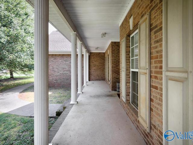 120 Skyhawk Drive