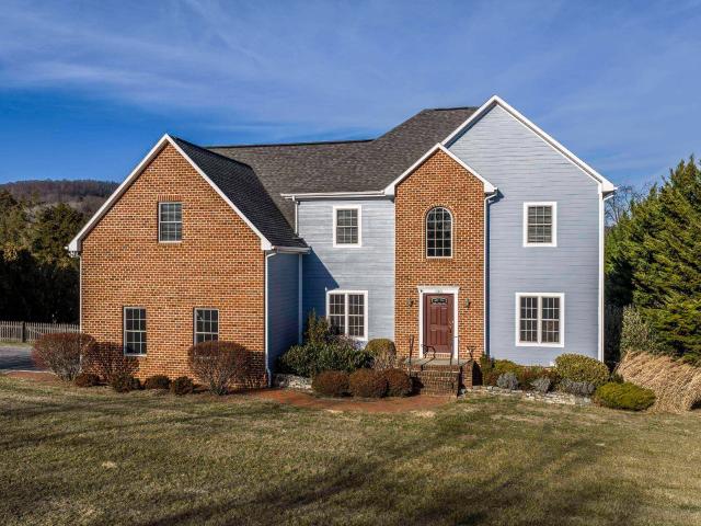 120 skyhigh ln