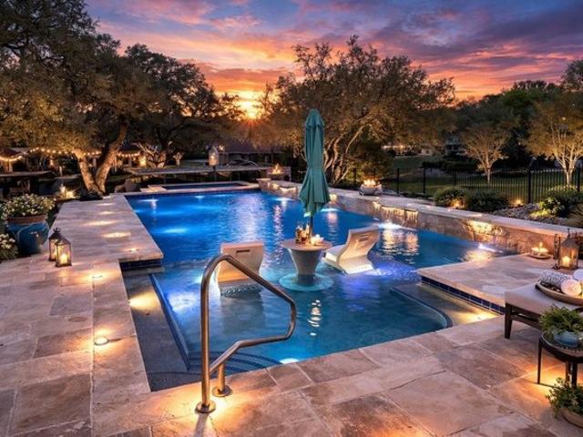 120 Sleepy Oaks Dr, Kingsland, TX 78639