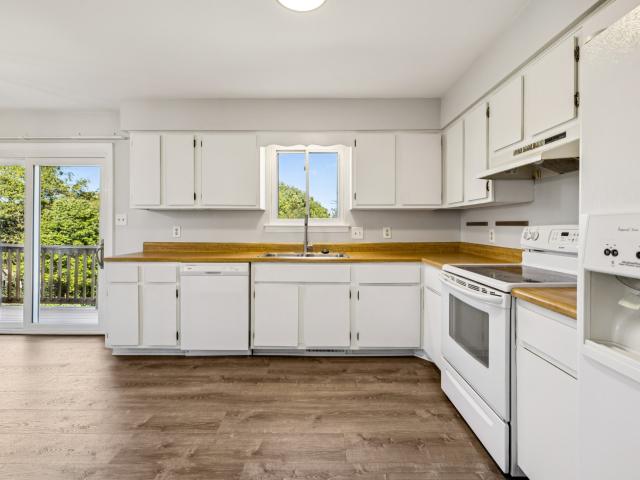 120 Stoneridge Pkwy