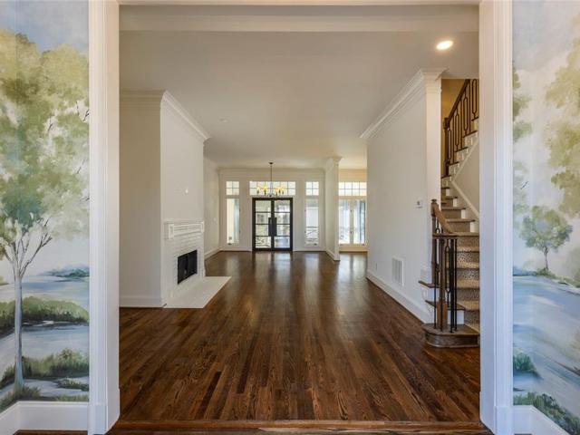 120 Summerour Vale