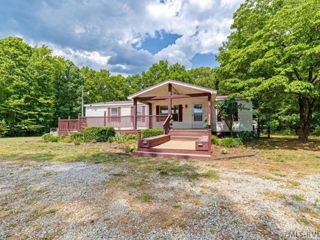 120 Sunset Hollow Ln, Brodnax, VA 23920