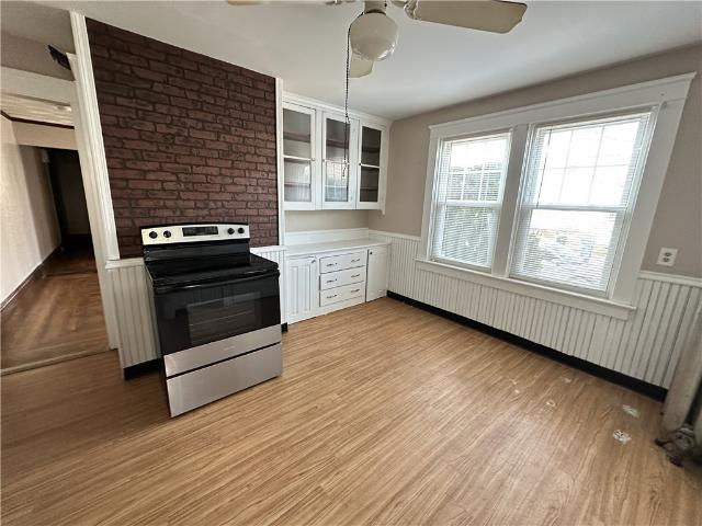 120 Pontiac Avenue 1