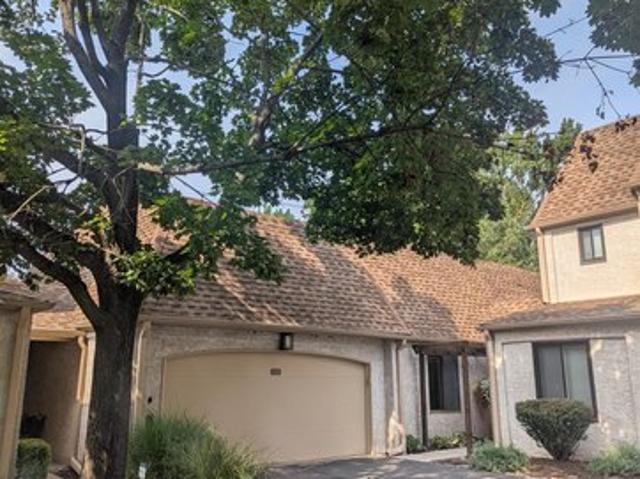 120 Park Gate Dr, Edison, NJ 08820