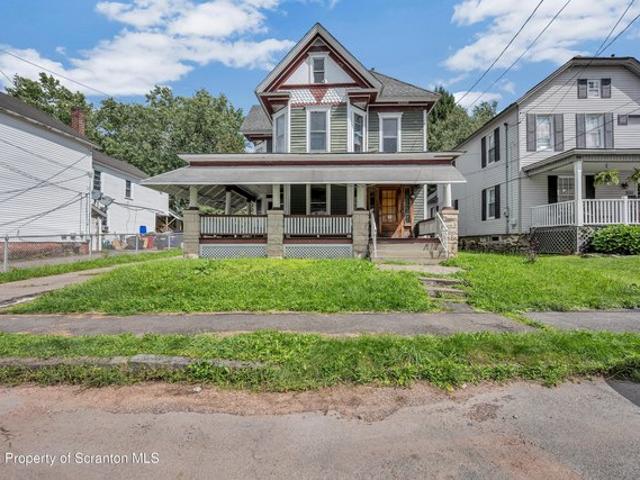 120 Park St, Carbondale, PA 18407