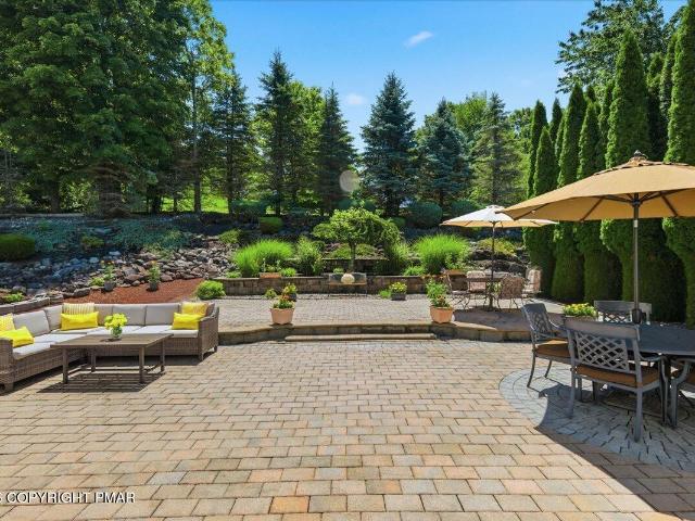 120 Pebble Beach Court