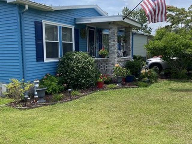 120 Queens Rd, Little River, SC 29566