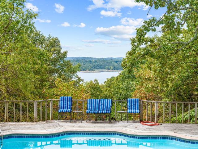 120 Quellhorst Drive