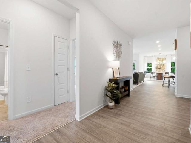 120 Royal Oak Drive NE