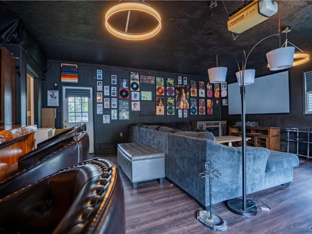 120 Rome Street