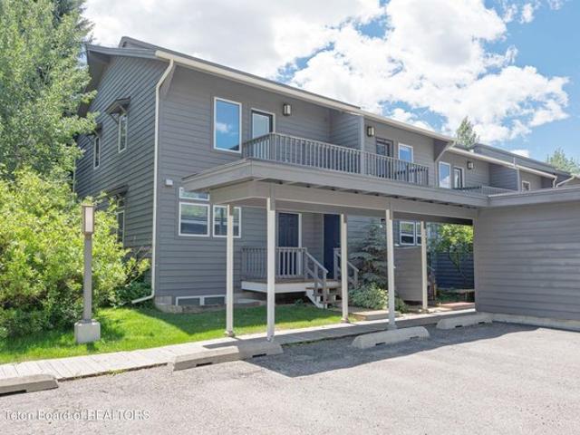 120 Rancher St Apt 6, Jackson, WY 83001