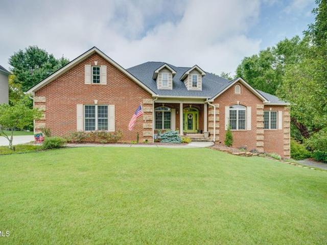 120 Reed Cir, Johnson City, TN 37601