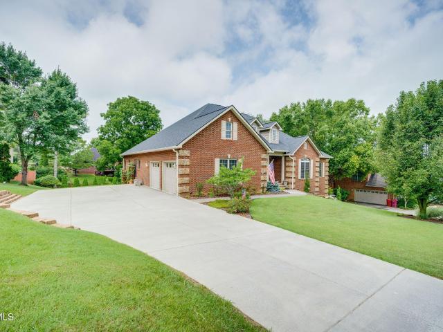 120 Reed Circle