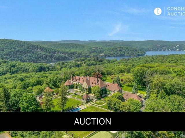 120 Ridge Rd, Tuxedo Park, NY 10987
